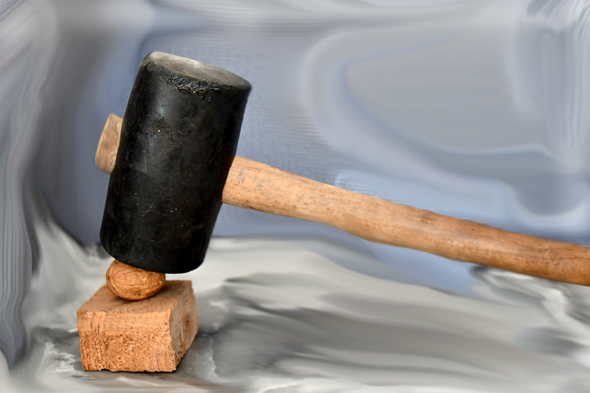 22-Hammer-Versteigerung